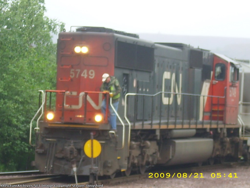 CN Enters Partridge Yard